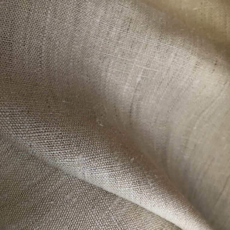 Semne Cusute – panze si fire pentru textile traditionale