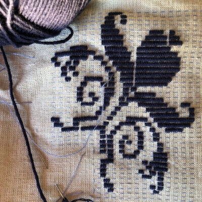 Home 2 - Semne Cusute